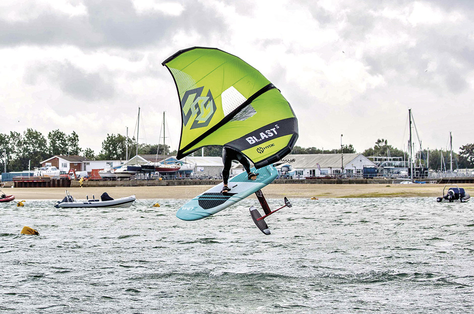 A beginner’s guide to wingsurfing & wingfoiling – SUP Mag UK