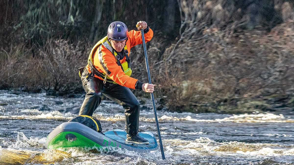 Cross deck Vs switching sides Vs edge control – What’s Best? – SUP Mag UK